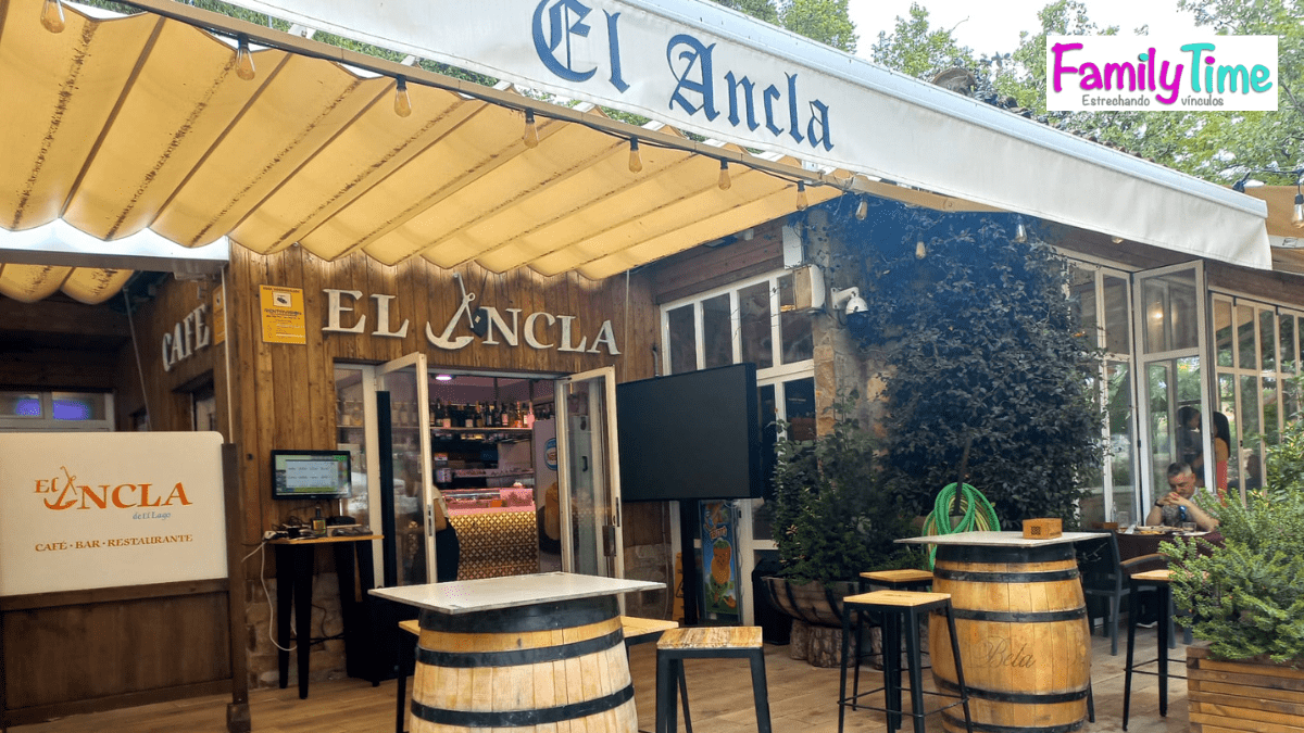 El Ancla: restaurante familiar con terraza para comer con niños en Madrid